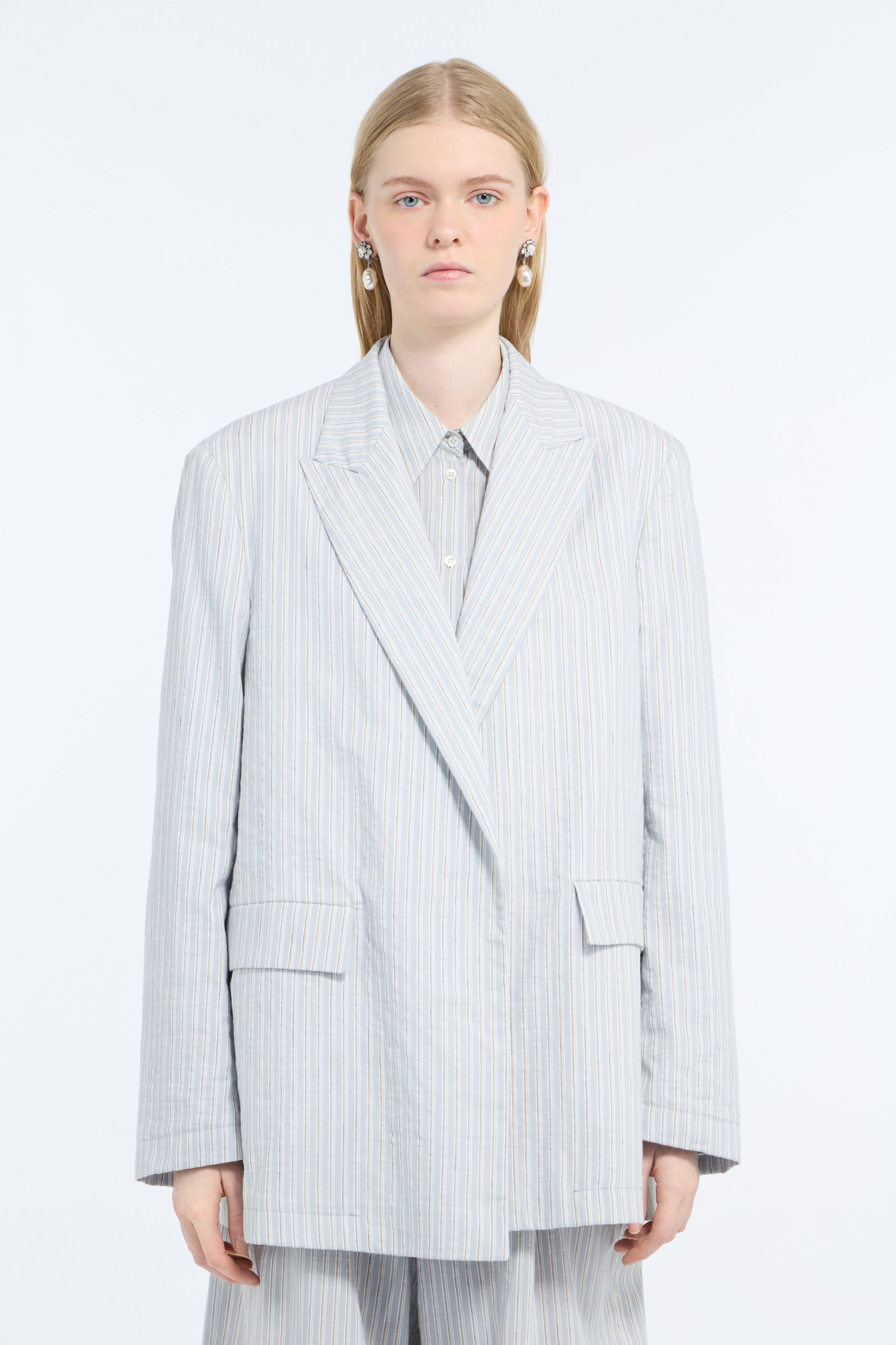 Women | N21
